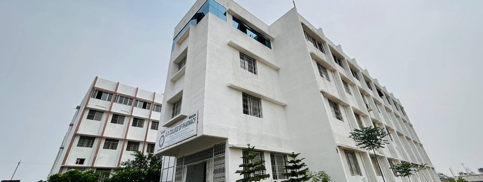 Best Educational institute in Dharashiv (Osmanabad) - VP Educational Campus
